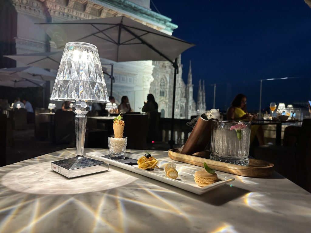 The View Milano, il nuovo rooftop bar con vista sul Duomo |fashioninfusion